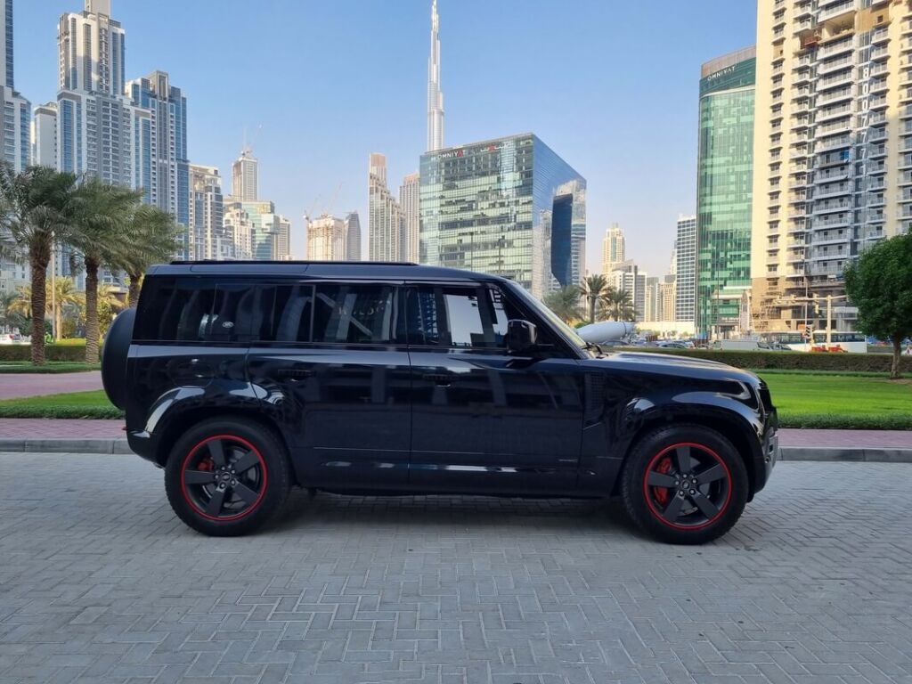 Rent Land Rover Defender V6 2023 in Dubai | Afamia Car Rentals