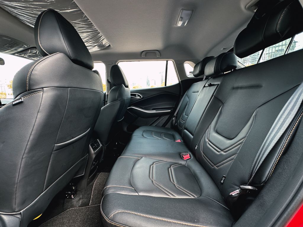 Rent JAC J4 2024 in Dubai | Afamia Car Rentals JLT Dubai