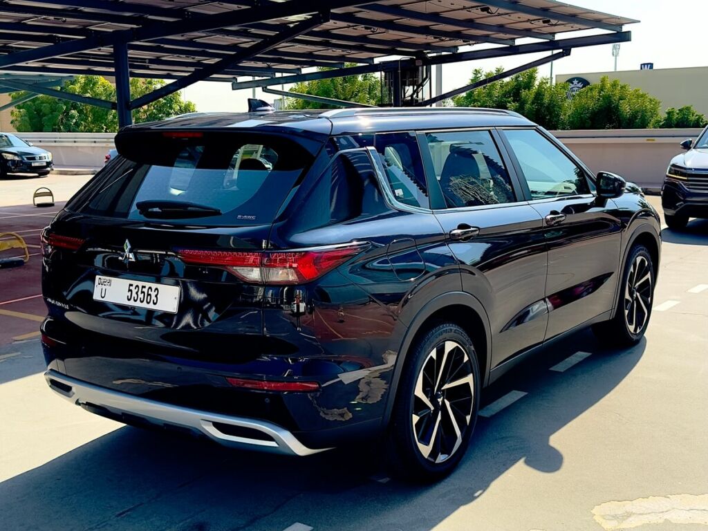 Rent Mitsubishi Outlander 2024 in Dubai | Afamia Car Rentals JLT Dubai
